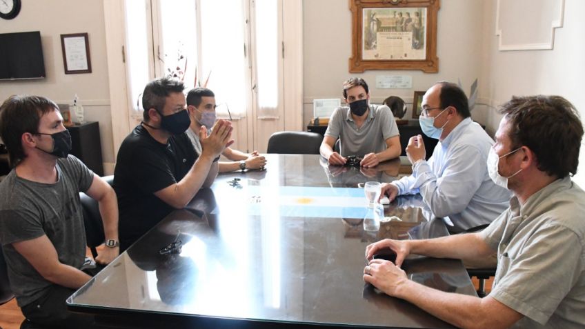 Encuentro con el artista plástico de reconocida trayectoria nacional ...